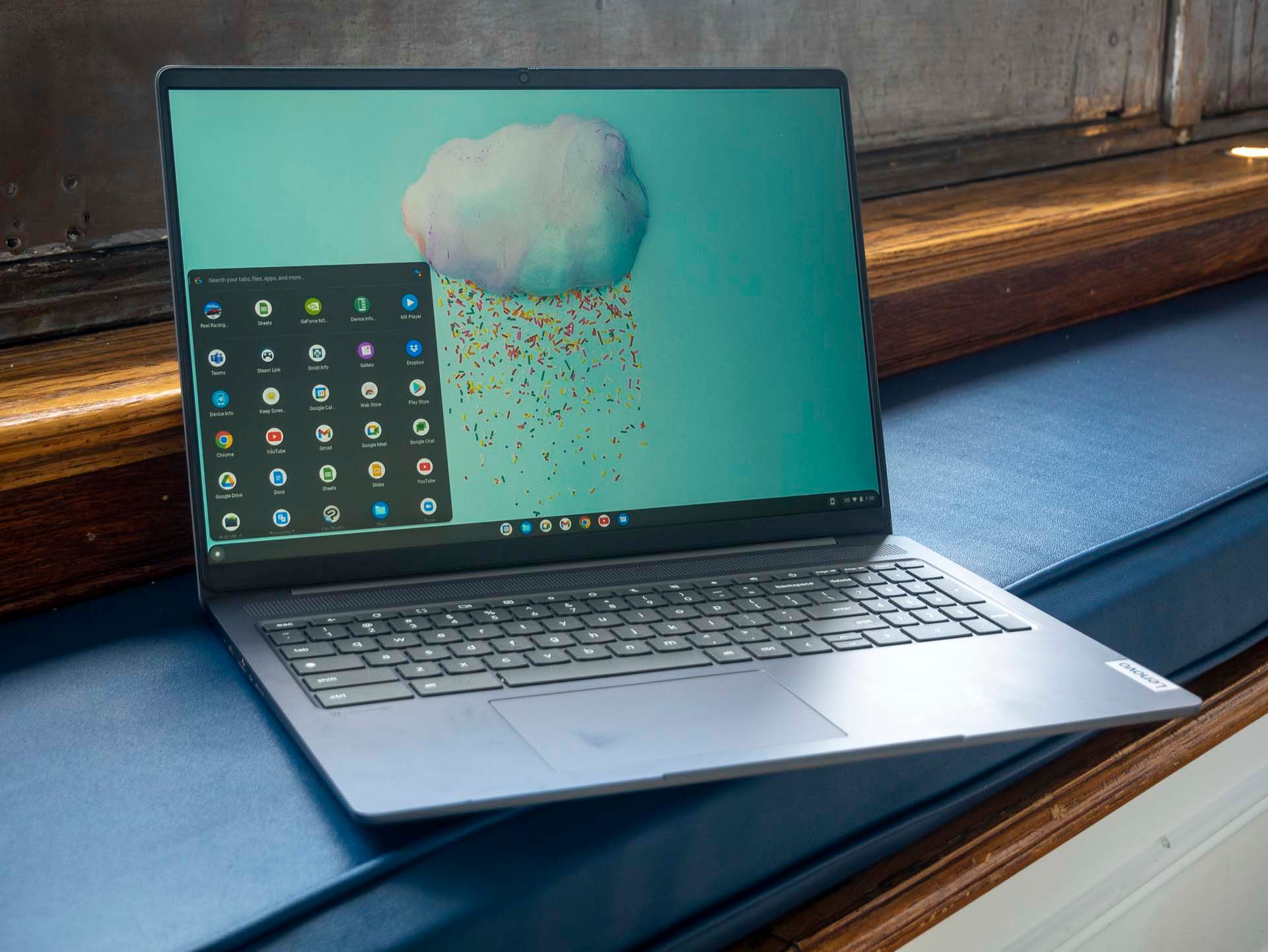 Hands on with Lenovo's new Android Tablets, Chromebooks, and Displays ...