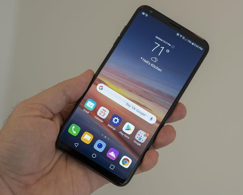 LG V35 ThinQ hands-on