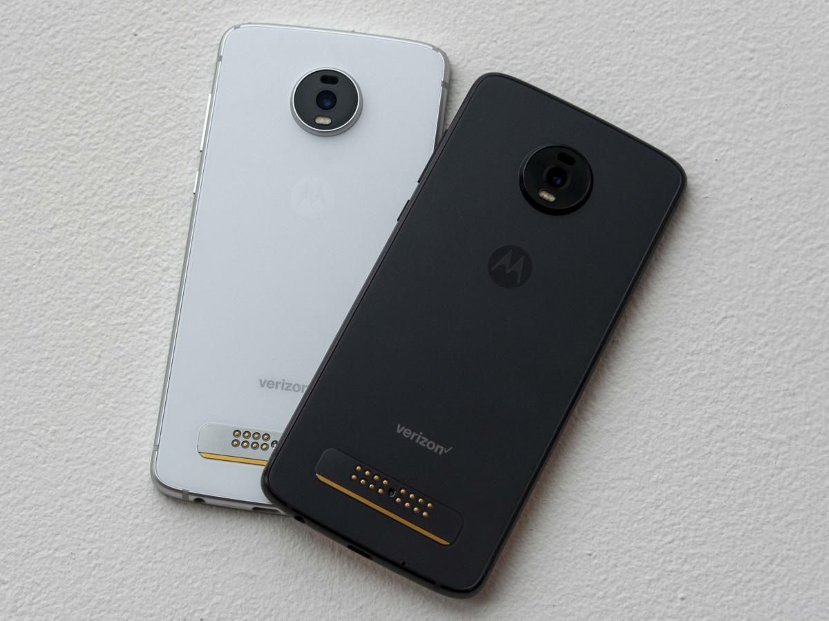 Motorola Moto Z4 official with more modest specs, single camera