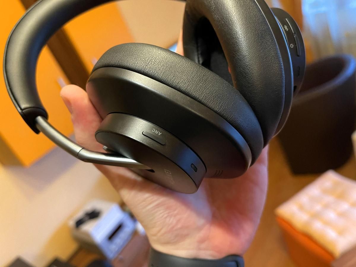 HUAWEI FreeBuds Studio review: their first over-ear product offers ...