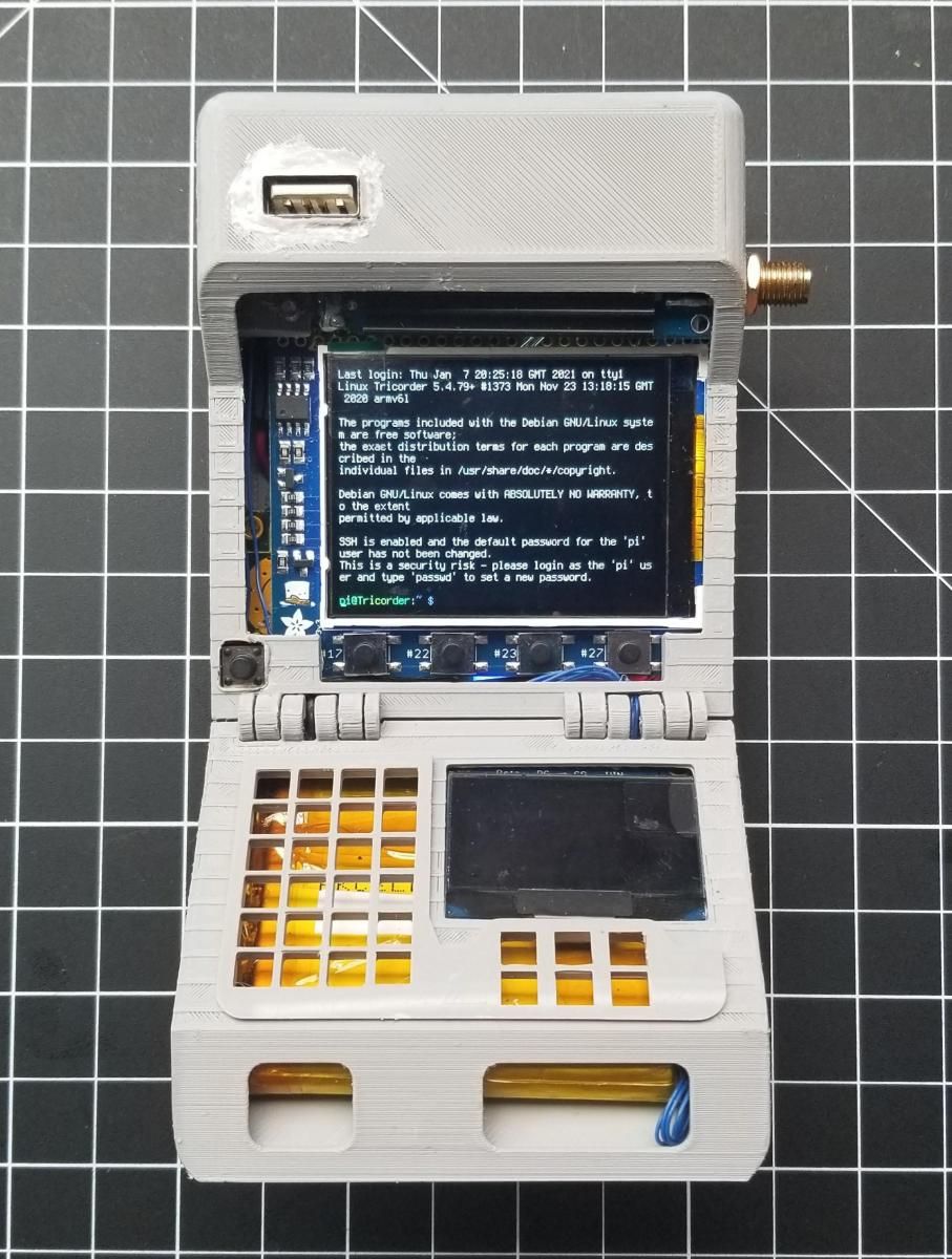 This homemade Star Trek Tricorder is powered by a Raspberry Pi
