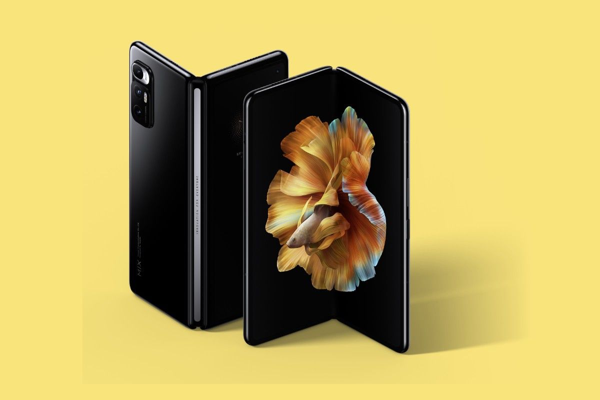 Nine out of 10 foldables are made by Samsung, as foldable market triples