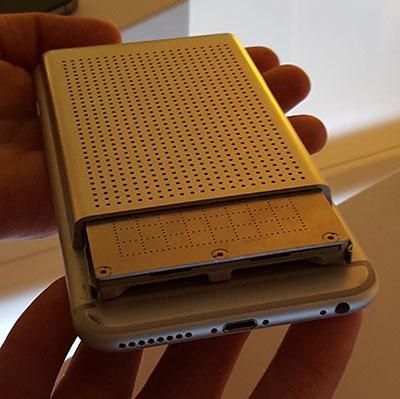 Will your next smartphone be powered by hydrogen? Fuel cell tech goes ...