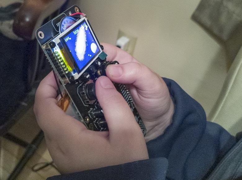 Building your own mobile phone is serious fun