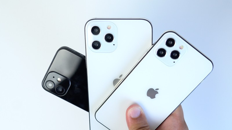 Here’s a size comparison of iPhone 12 models based on dummies for case ...