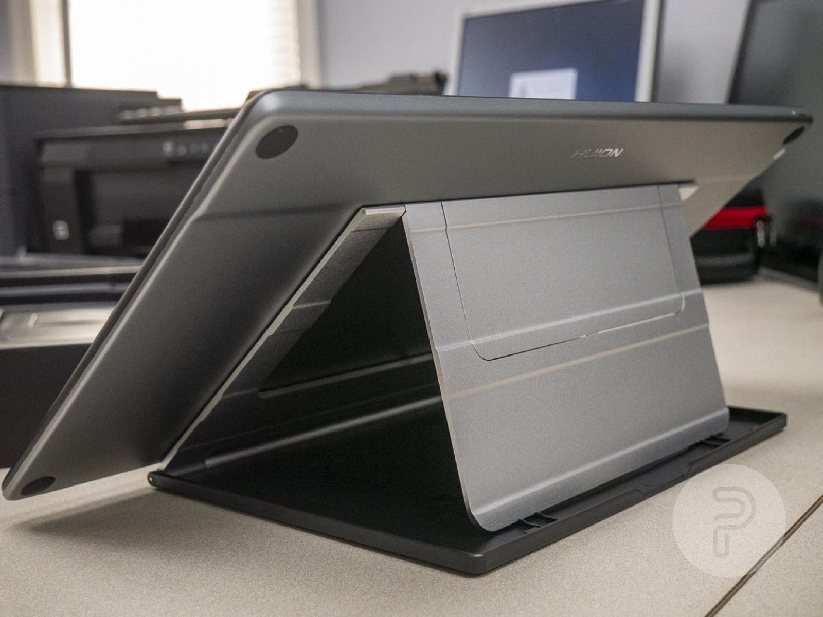 Huion Kamvas Pro 16 (2.5K) Pen Display Review