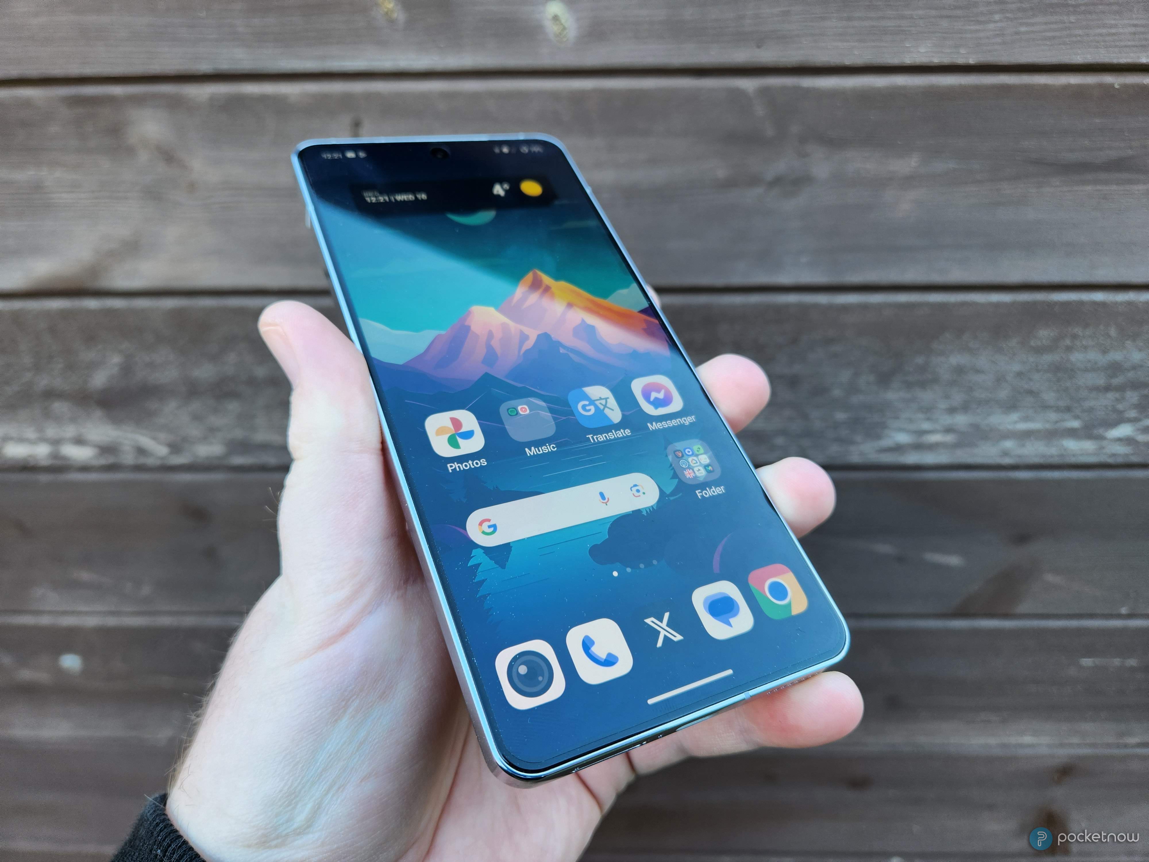 IQOO 12 Review: Breaking barriers, without breaking the budget